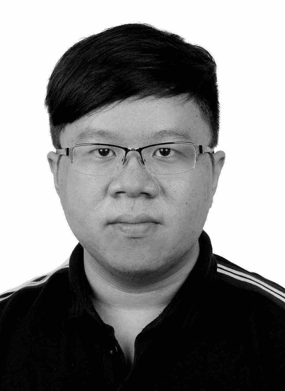 Hadi Nur - Born in 1969. Online since 1999. - Current final year ...